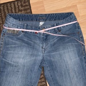 Cache | Jeans | Cache Capri Jeans | Poshmark